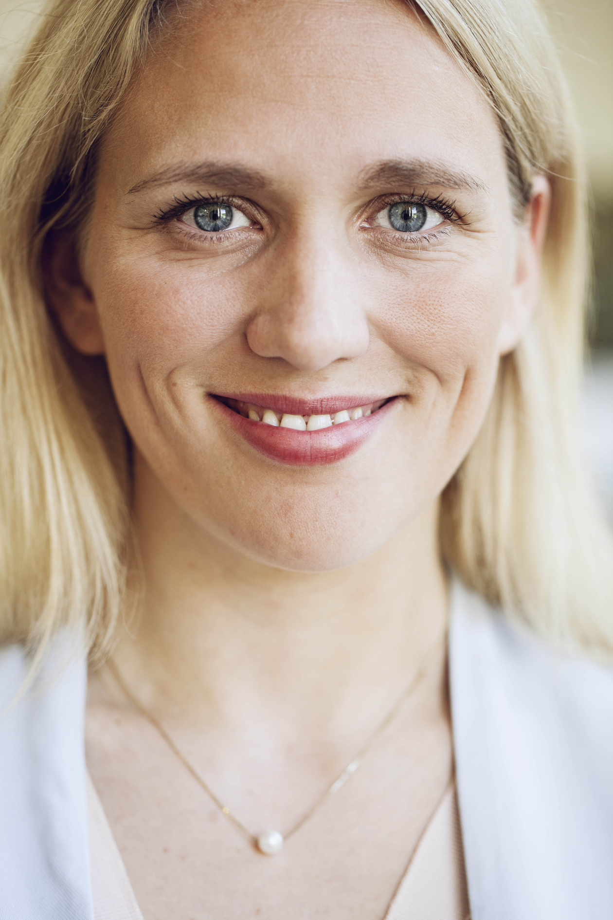 DIE ZEIT // Recht und Unrecht // Elisa Hoven – Maya Claussen Photography